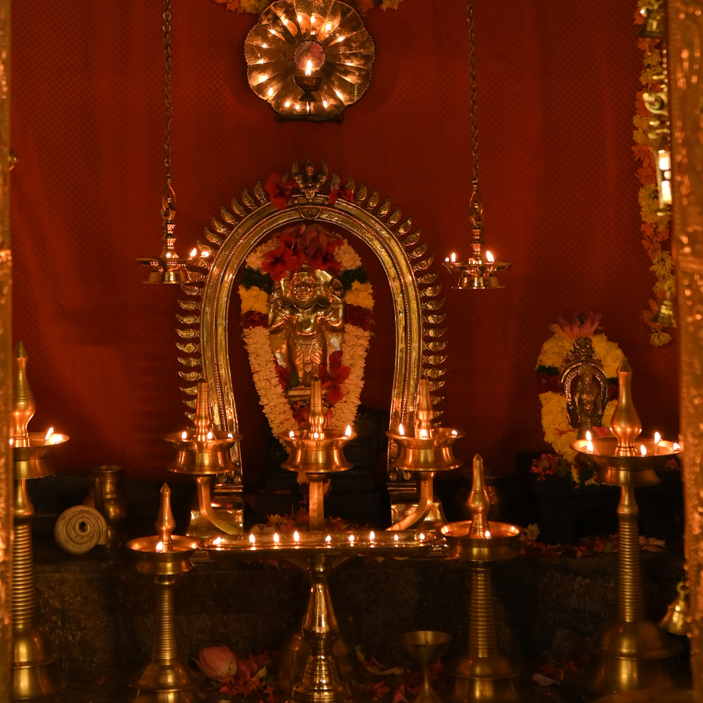 Vishnumaya Photos | Sree Vishnumaya Swami Photos & Images